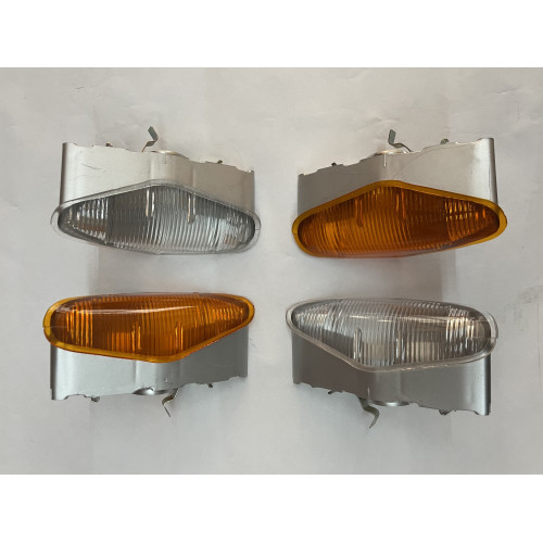 Mercedes W111 Headlight orange turn signals & white fog lenses USA type